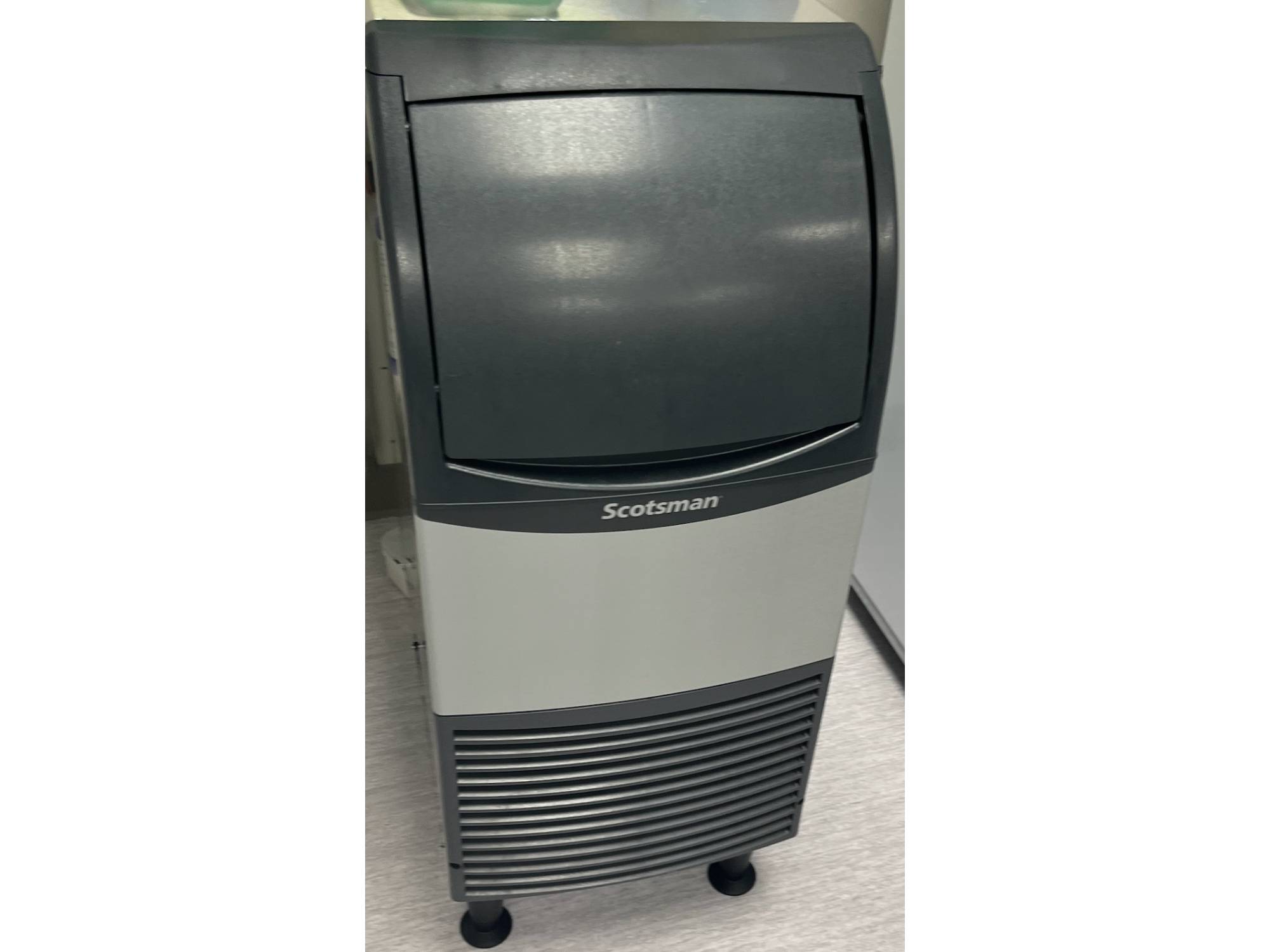 | Labcompare Product Review. Compact and Under Counter Ice Maker ...