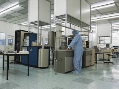 Potential Sources of Contamination in Your Cleanroom | Labcompare.com