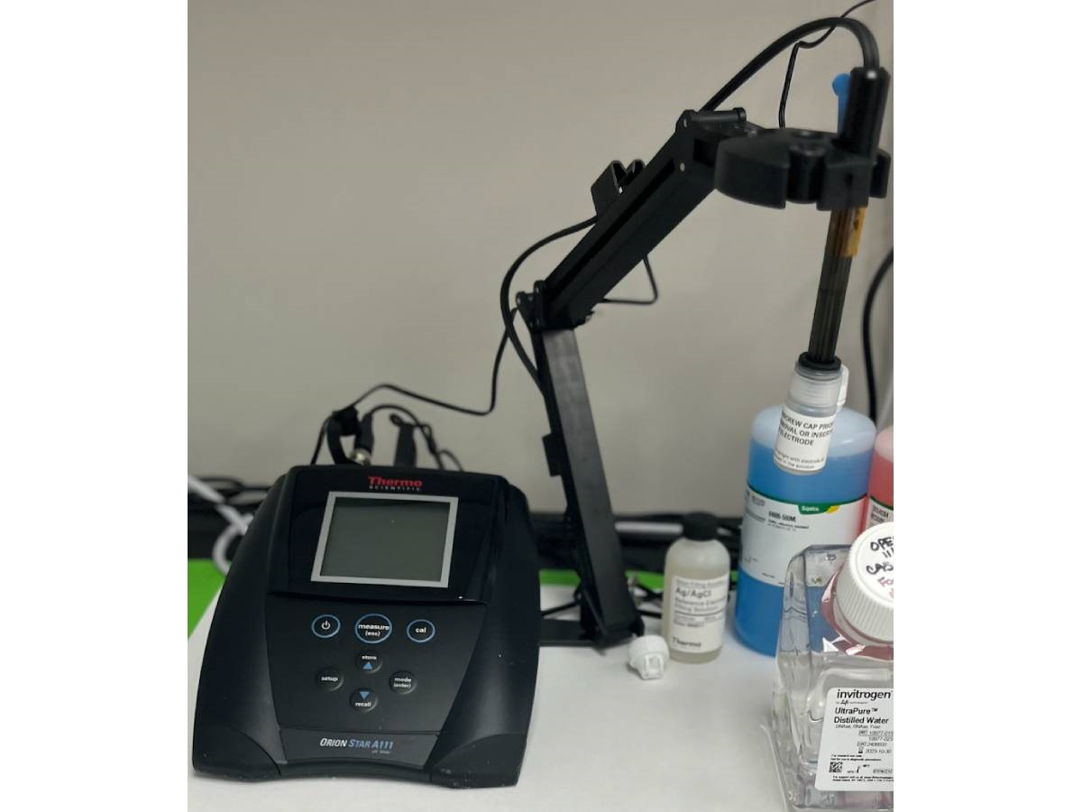 | Labcompare Product Review. A Unit for Accurate Buffer Preparations | Labcompare.com