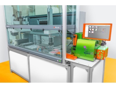 MACSQuant® Analyzer 16 Flow Cytometer from Miltenyi Biotec | Labcompare.com