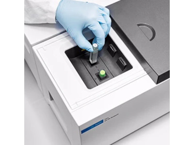 Cary 3500 Compact UV-Vis Spectrophotometer from Agilent Technologies ...